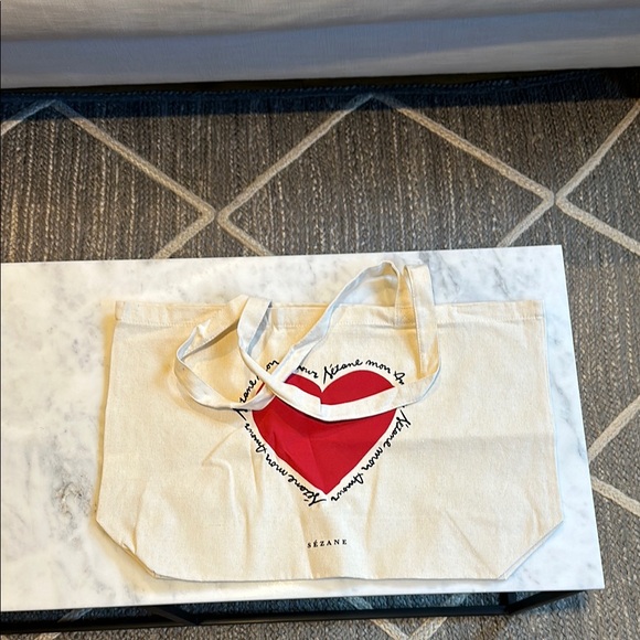 Sezane | Bags | Sezane Heart Tote | Poshmark